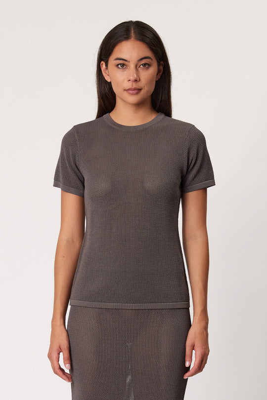 AYLA TEE - SMOKE – RMN Studios